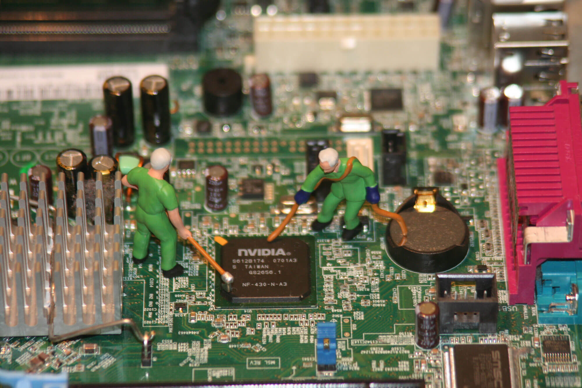 Motherboard processor workers - Computer Foundations